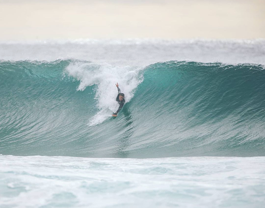 How to bodysurf, tricks and tips | WAW Handplanes – Waw Handplanes